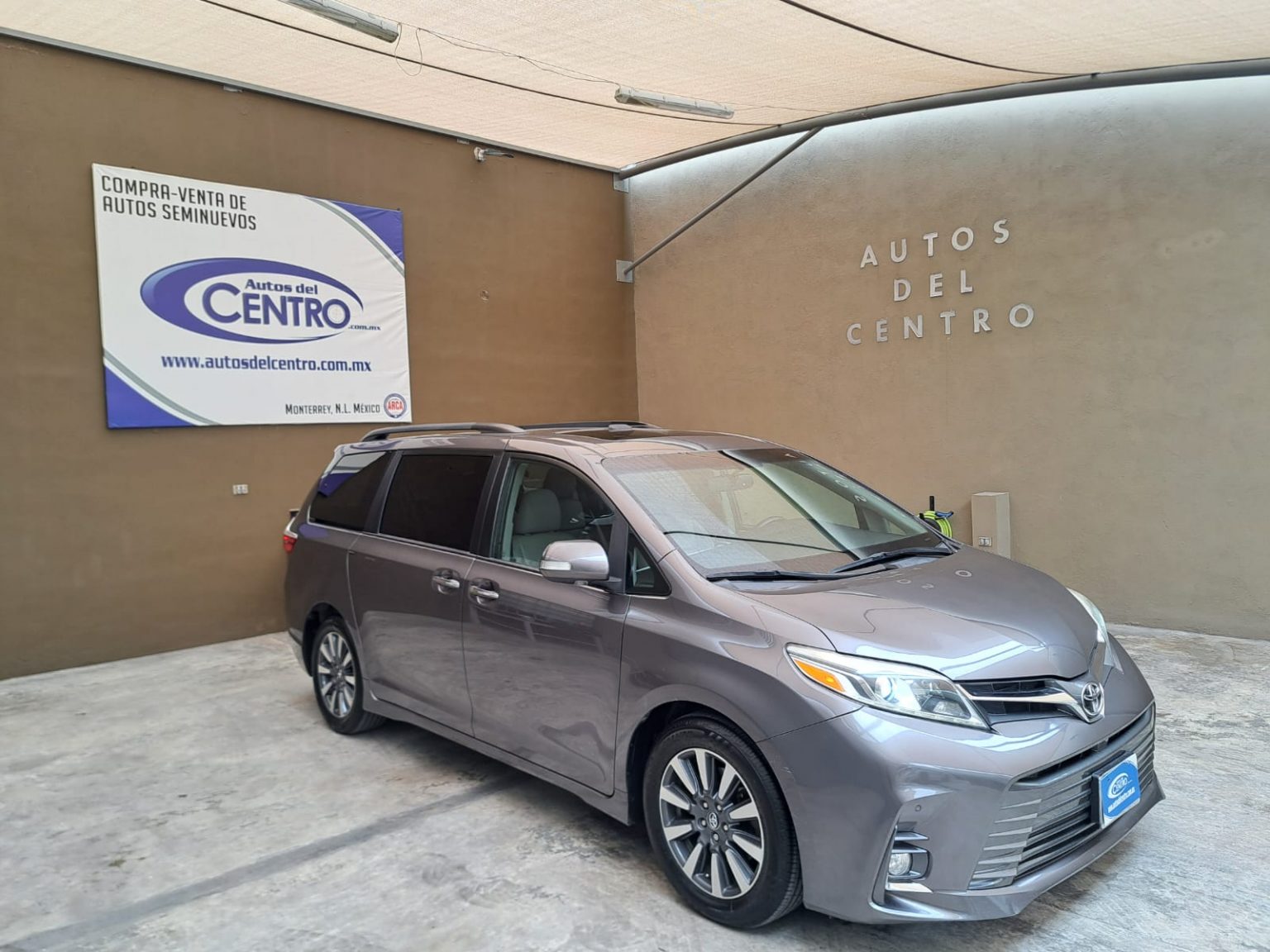 Autos del Centro